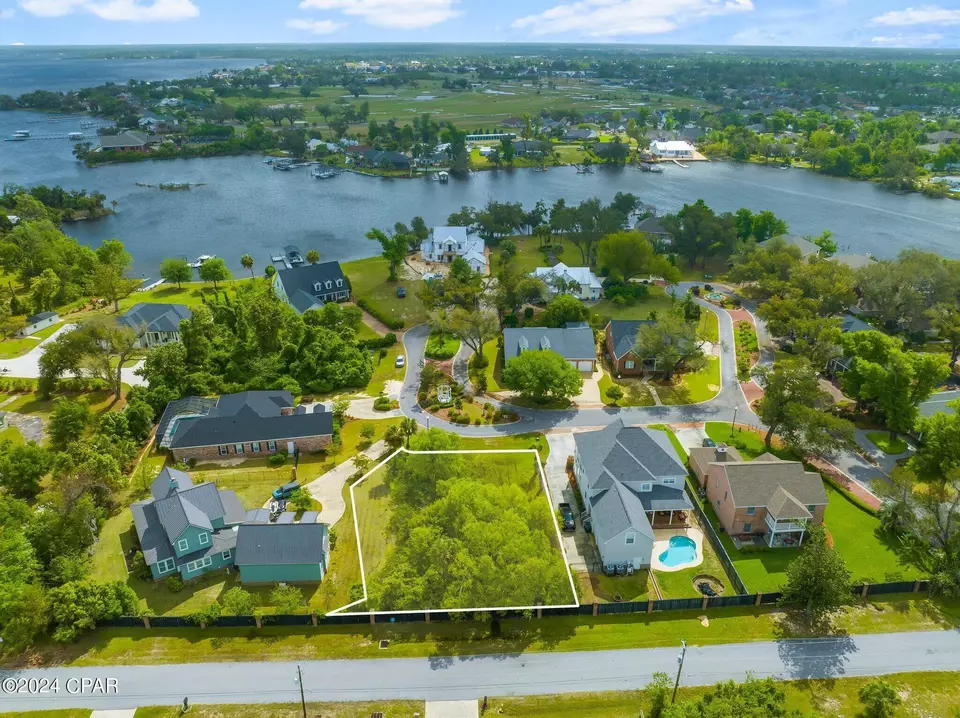 300 Rue Esplanade, Lynn Haven, FL 32444 | 15 Photos - Movoto