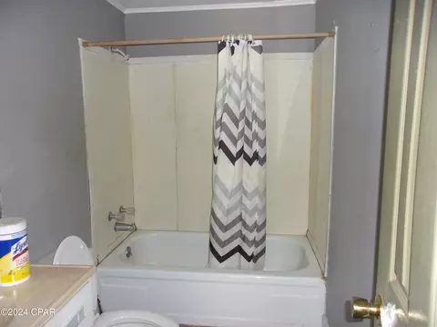 1335 Kay Ave, Chipley, FL 32428 | 18 Photos - Movoto