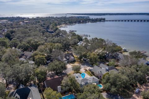 38 Shalimar Homes for Sale - Shalimar FL Real Estate - Movoto