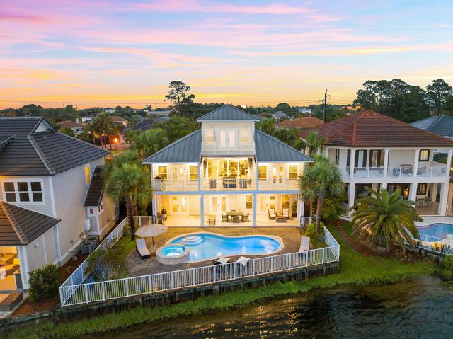 4724 Rendezvous Cv, Destin, FL 32541 | MLS# 976380 | 51 Photos - Movoto