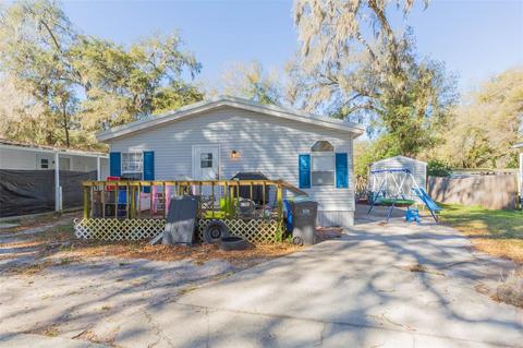 10522 Bay Hills Cir, Thonotosassa, FL 33592 | 19 Photos | MLS #A4561874 ...