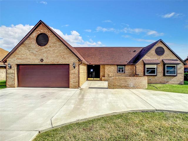 Homes For Sale Near Fairway Estates - Movoto