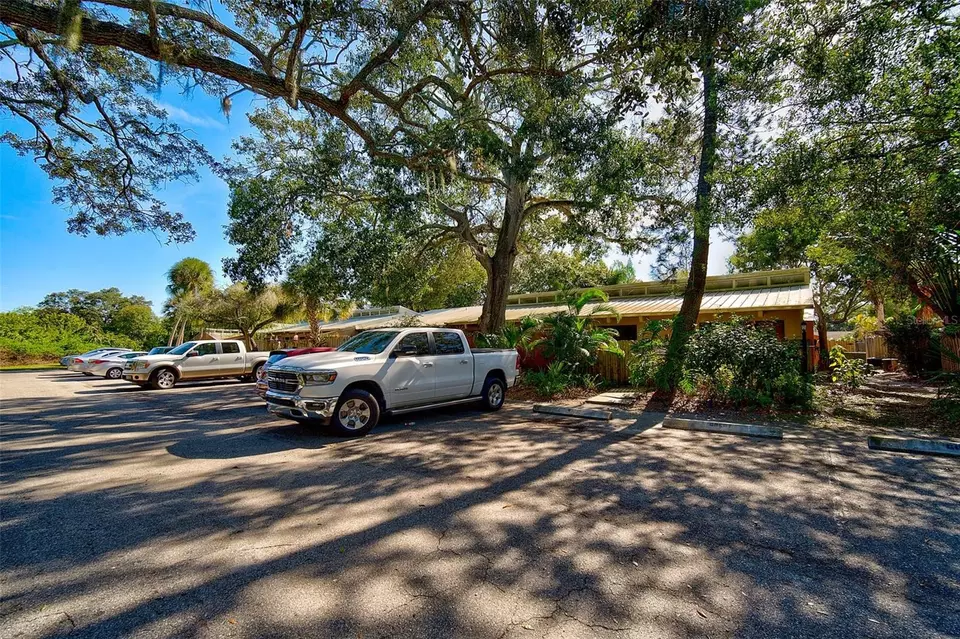 500 N Jefferson Ave #6, Sarasota, FL 34237 | 31 Photos - Movoto