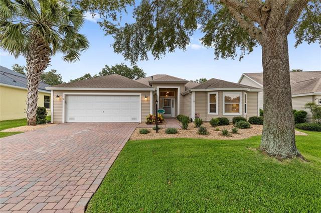 7815 SE 168th Lone Oak Loop, The Villages, FL 32162 | 27 Photos | MLS # ...