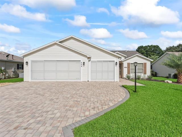 994 Candler Pl, The Villages, FL 32162 | 37 Photos - Movoto