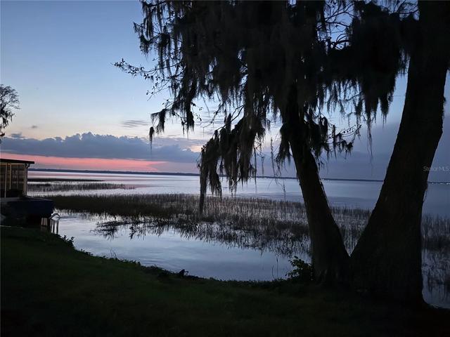 2225 Cypress Ct #2C, Tavares, FL 32778 | MLS# G5093943 | 42 Photos - Movoto