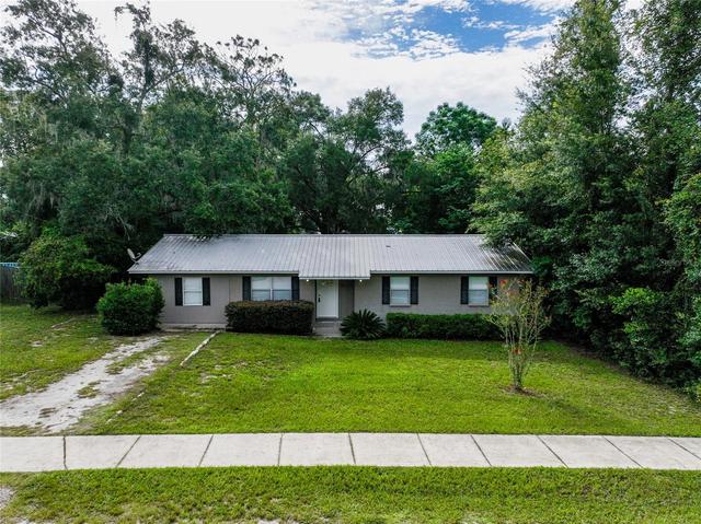 661 SW Bird Ave, Keystone Heights, FL 32656 | 40 Photos - Movoto