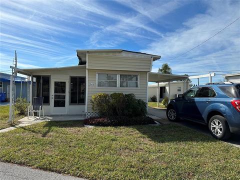 244 Inner Dr W, Venice, FL 34285 | 13 Photos | MLS #N6124772 - Movoto