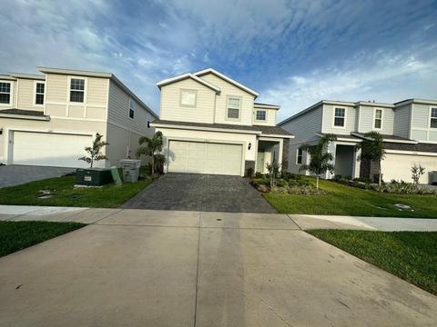 3763 Lana Ave, Davenport, FL 33897 | 20 Photos | MLS #O6107667 - Movoto