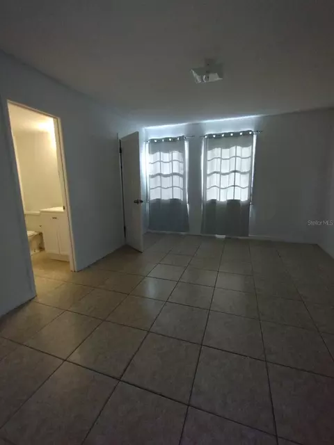 2775 L B Mcleod Rd #B, Orlando, FL 32805 | 18 Photos - Movoto