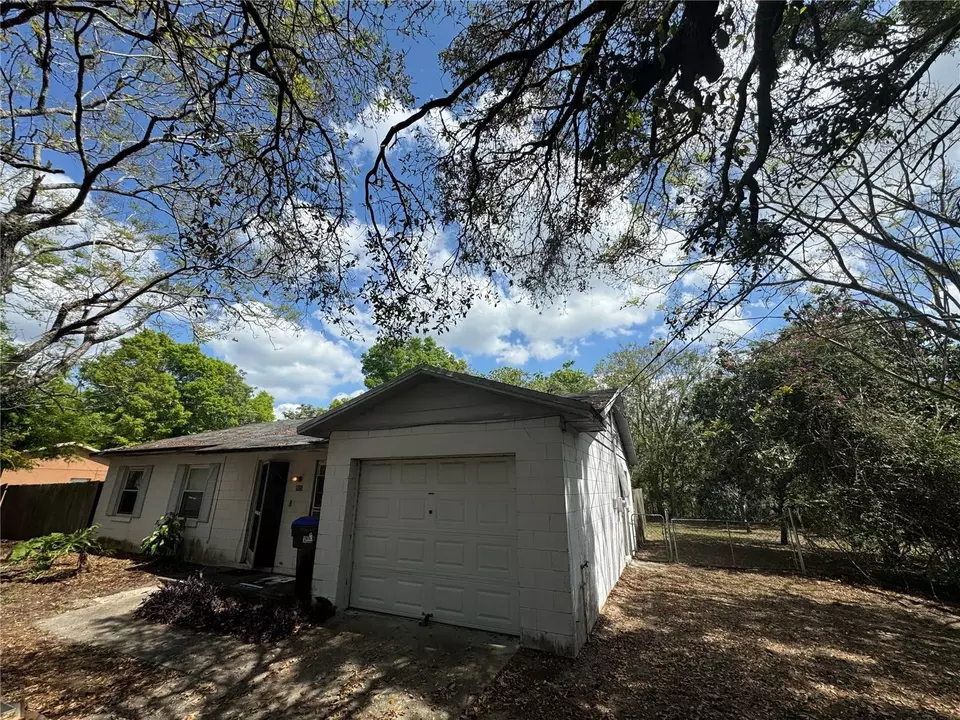 505 N Thompson Rd, Apopka, FL 32712 | 30 Photos - Movoto