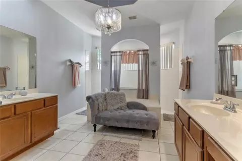 2350 Rambling Oaks Way, Kissimmee, FL 34746 | 70 Photos - Movoto