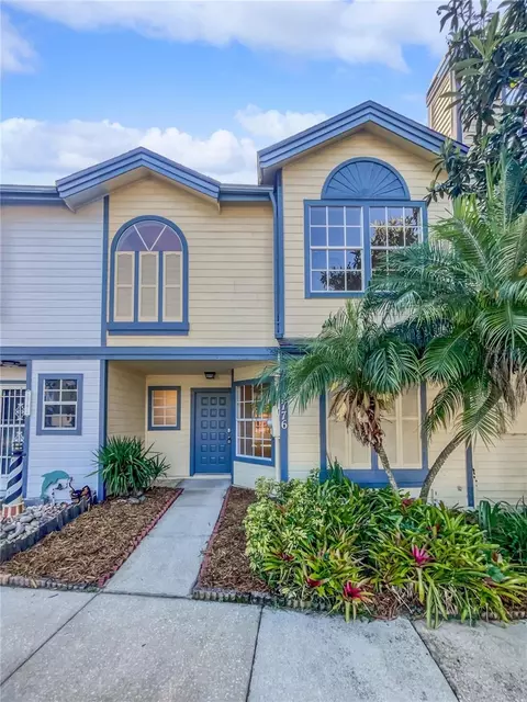 2776 Lancaster Ct, Apopka, FL 32703 | 19 Photos - Movoto