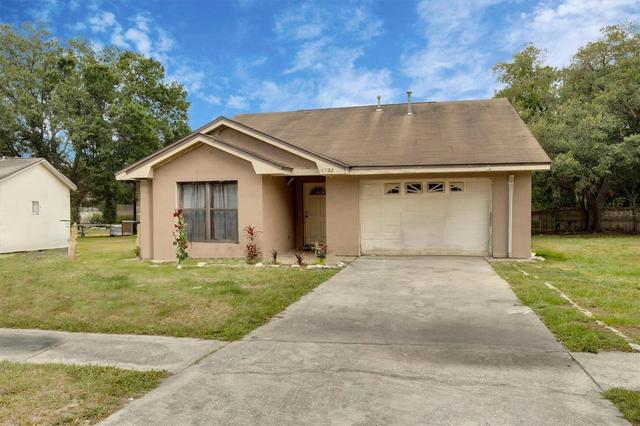 1726 Terry Cir NE, Winter Haven, FL 33881 | 2 Photos - Movoto
