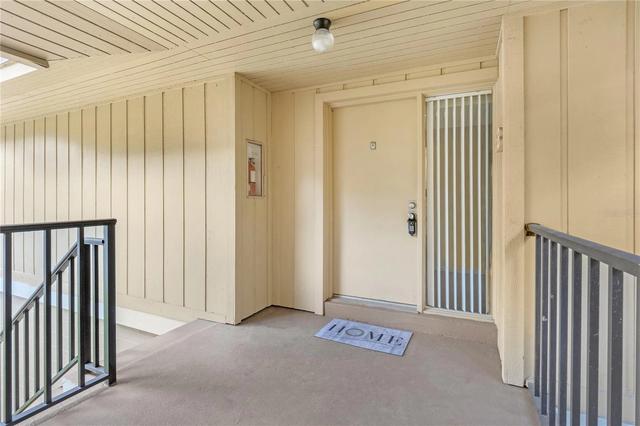 140 Orchid Woods Ct #15B, Deltona, FL 32725 | 45 Photos - Movoto