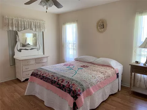 7108 SW 113th Loop, Ocala, FL 34476 | 45 Photos - Movoto