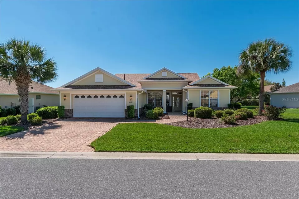 8791 SW 83rd Cir, Ocala, FL 34481 | 42 Photos - Movoto