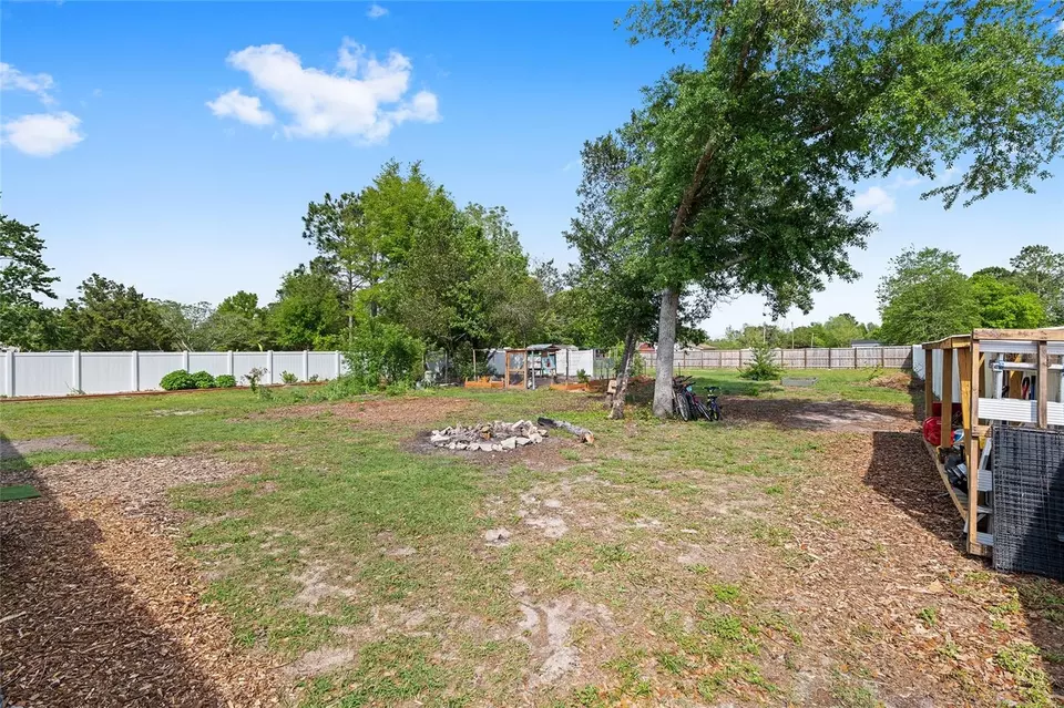 9047 SW 102nd Ter, Gainesville, FL 32608 | MLS# OM698677 | 63 Photos ...