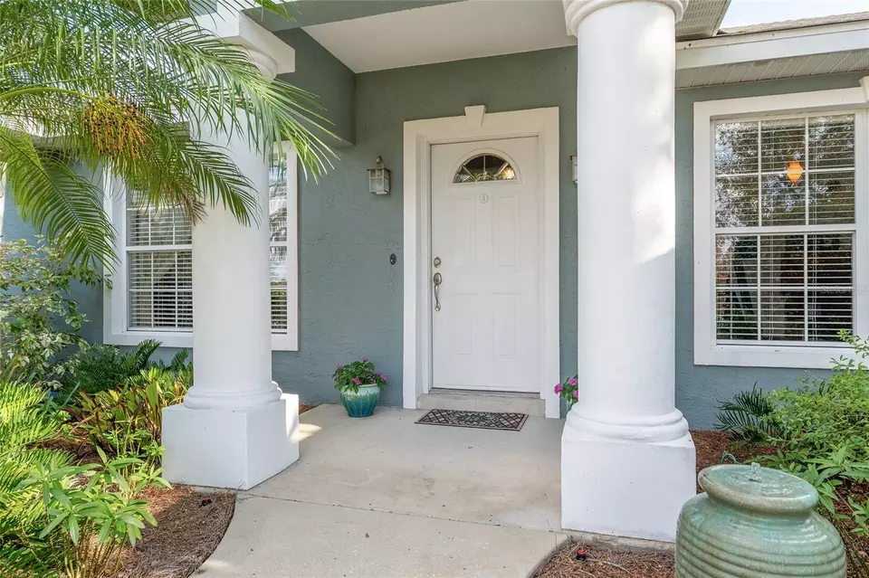 5016 SW 104th Loop, Ocala, FL 34476 | MLS# OM714249 | 64 Photos - Movoto