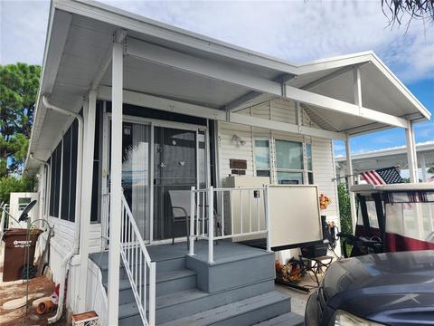 42769 Highway 27 #51, Davenport, FL 33837 | 24 Photos | MLS #S5074325 ...