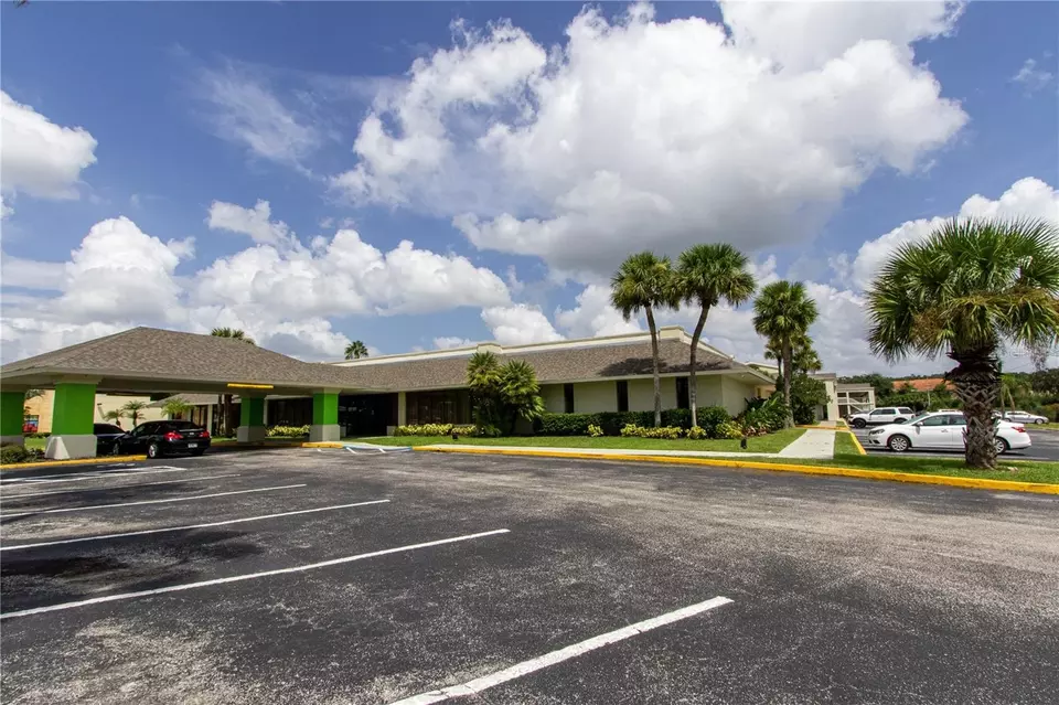 5245 W Irlo Bronson Memorial Hwy #241, Kissimmee, FL 34746 | 46 Photos ...