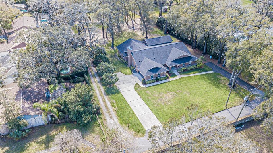 1121 Bates St, Brandon, FL 33510 | 45 Photos - Movoto