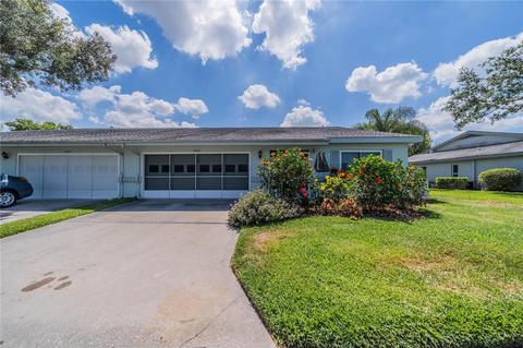 2504 Lancaster Dr, Sun City Center, FL 33573 | 27 Photos | MLS # ...