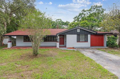 220 W Dicie Ave, Eustis, FL 32726 | 63 Photos | MLS #T3448869 - Movoto