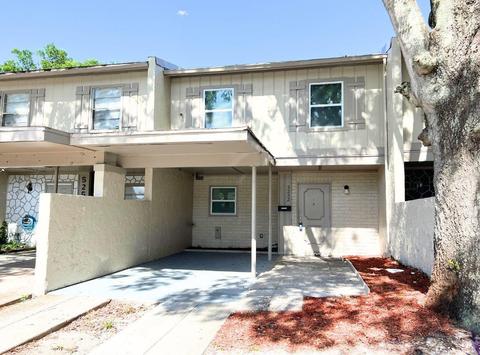 5252 Tennis Court Circle Cir, Tampa, FL 33617 | 25 Photos | MLS # ...