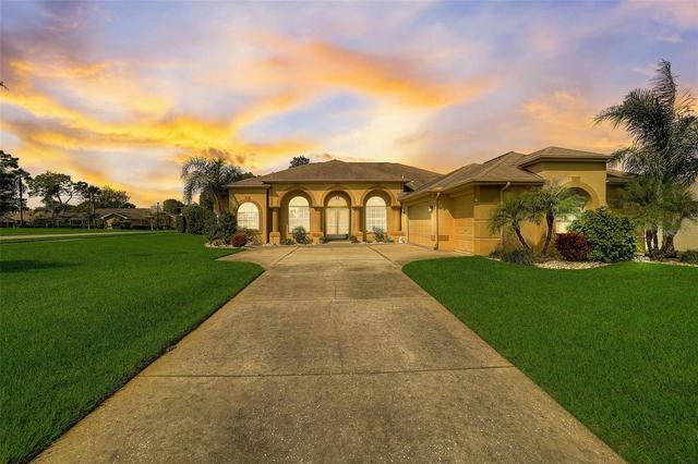 3542 Conifer Loop, Spring Hill, FL 34609 | 54 Photos - Movoto