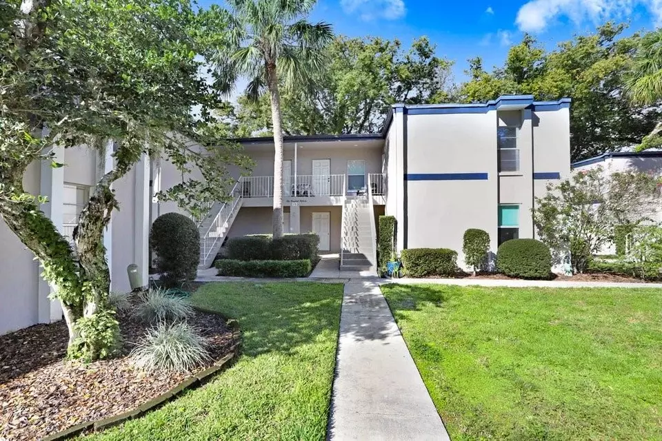 115 Picardy Villa Cir #102, Brandon, FL 33510 | 18 Photos - Movoto