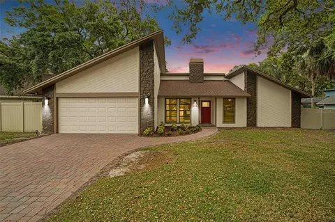 14938 Pinecrest Rd, Tampa, FL 33613 - Movoto