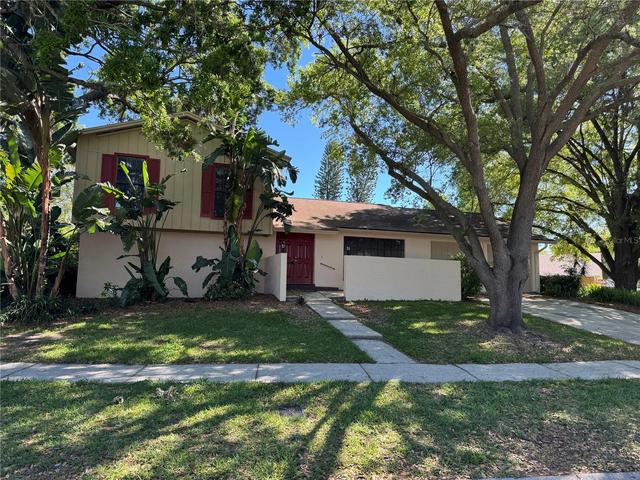 Arlington, Lake Magdalene Homes with 3+ Baths For Sale - Movoto