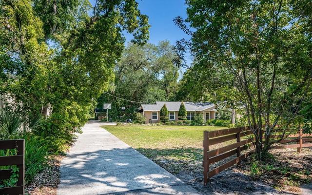 Hunter Lake, Lake Magdalene Homes For Sale & Real Estate - Movoto