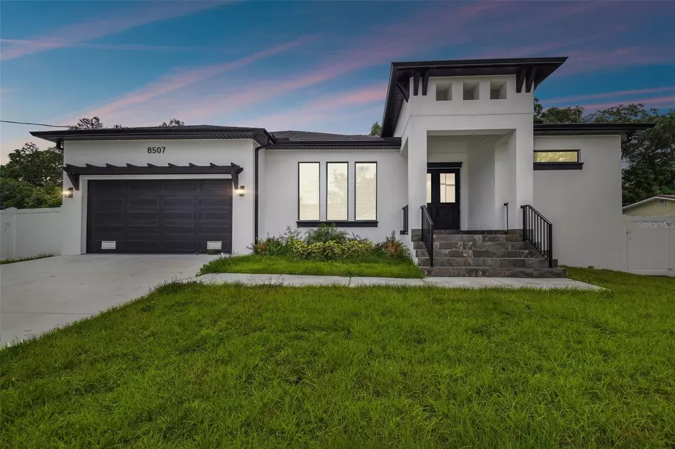 8507 Patsy St, Tampa, FL 33615 | 78 Photos - Movoto