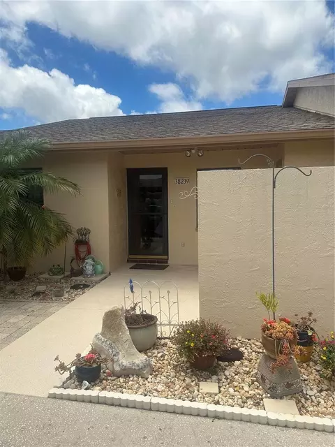 38239 Ironwood Pl #2, Zephyrhills, FL 33542 | 18 Photos - Movoto