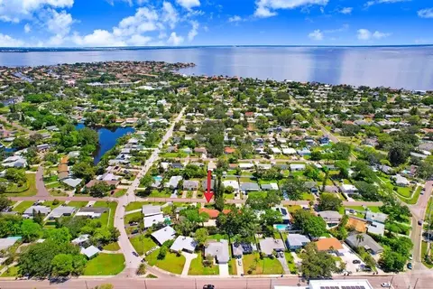 4218 Carson St NE, Saint Petersburg, FL 33703 - Movoto