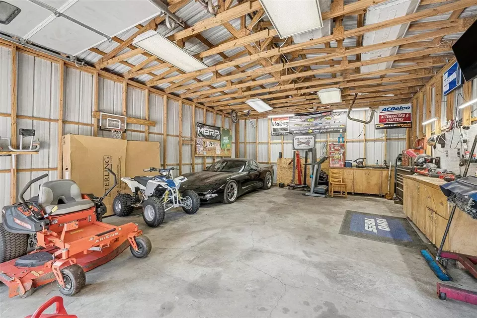 5601 Joyce Sheffield Ln, Plant City, FL 33565 | MLS# TB8455034 | 32 ...