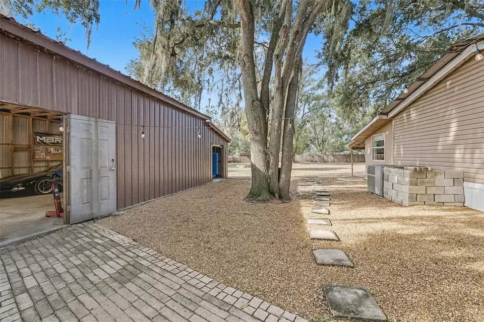 5601 Joyce Sheffield Ln, Plant City, FL 33565 | MLS# TB8455034 | 32 ...