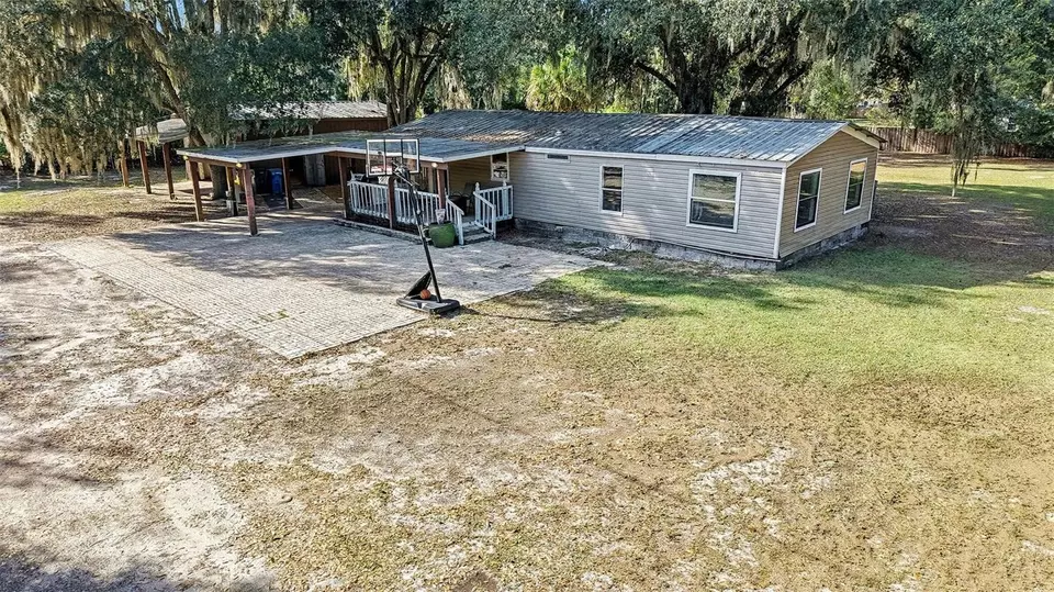 5601 Joyce Sheffield Ln, Plant City, FL 33565 | MLS# TB8455034 | 32 ...