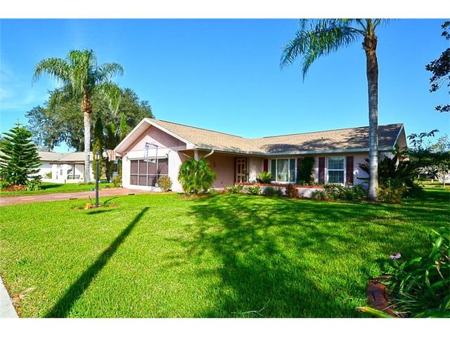 8615 Woodbridge Dr, New Port Richey, FL 34655 | 24 Photos - Movoto
