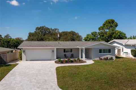 1324 High Bluff Dr, Largo, FL 33770 | 23 Photos | MLS #T3407678 - Movoto