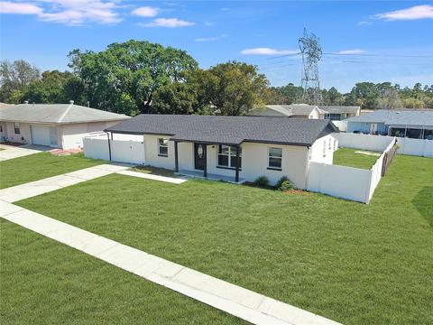 5056 Springwood Rd, Spring Hill, FL 34609 | 20 Photos - Movoto