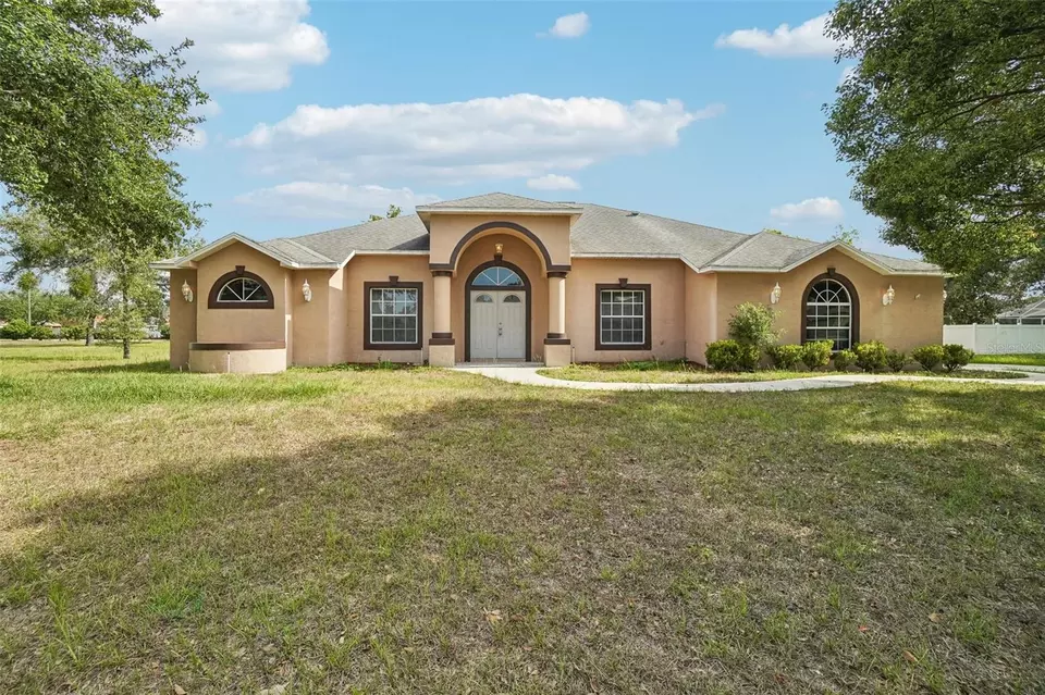 15151 Eastwood Trl, Brooksville, FL 34604 | 33 Photos - Movoto