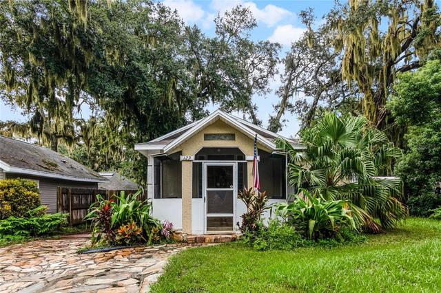 135 Walker St, Daytona Beach, FL 32117 | 24 Photos - Movoto