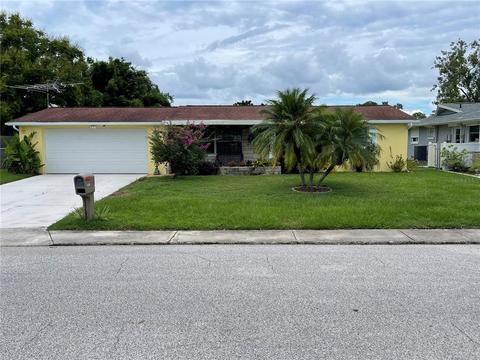 5239 Eagle Dr, Holiday, FL 34690 | 33 Photos | MLS #W7849017 - Movoto