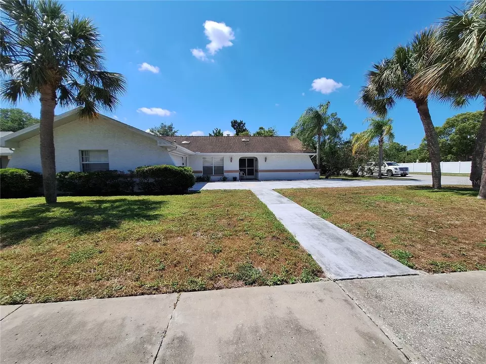 7922 Sylvan Dr, Hudson, FL 34667 | 8 Photos - Movoto