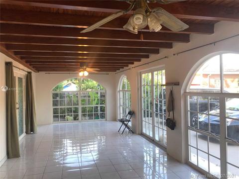 4224 SW 60th Pl, Miami, FL 33155 | 30 Photos | MLS #A10992311 - Movoto