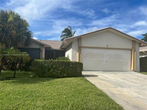 3 Fawlkland Cir, Boynton Beach, FL 33426 | 8 Photos | MLS #A11263237 ...