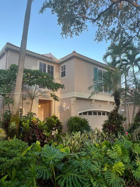 32 Selby Ln, Palm Beach Gardens, FL 33418 - Movoto.com